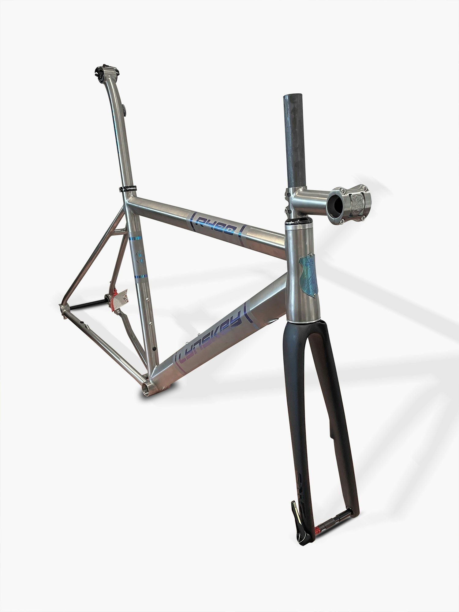Buy LYNSKEY R480 DISC FRAME - Titanium Size Large - MyDeal Australia