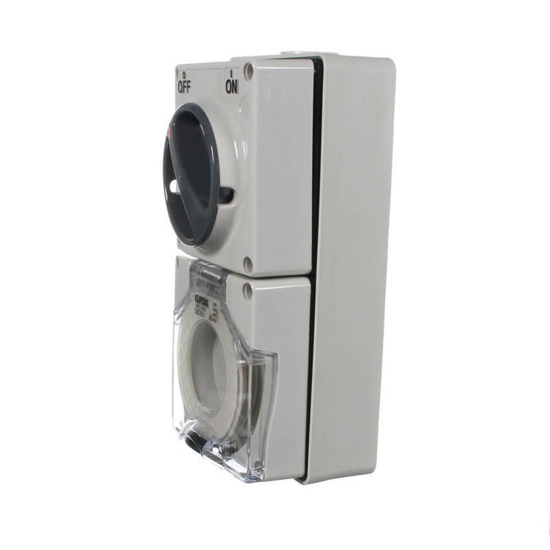 Clipsal Weatherproof ON/OFF Switched Socket Outlet 500V 32A, 54% OFF