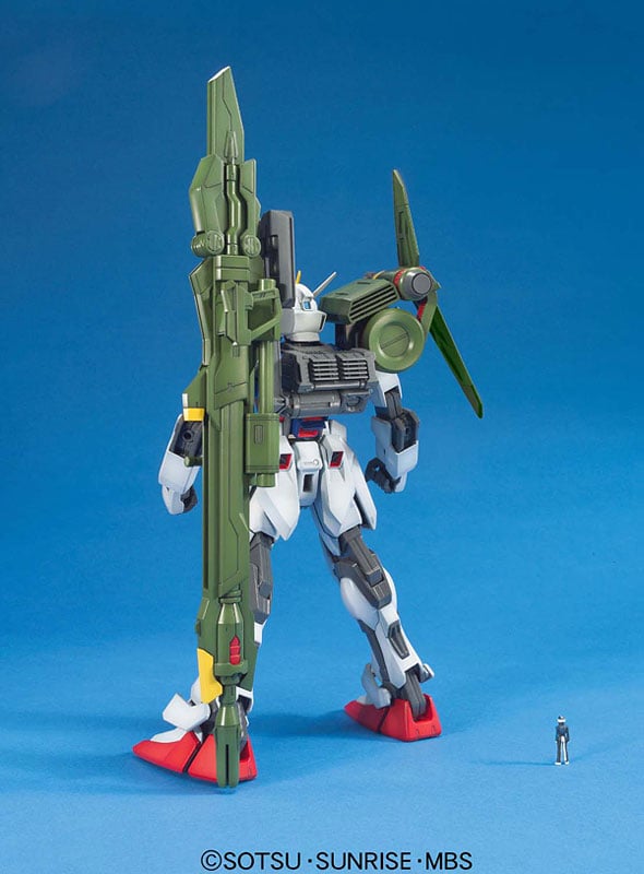 Buy Bandai Gundam Strike Launcher Sword Gundam MG 1/100 Model Kit ...