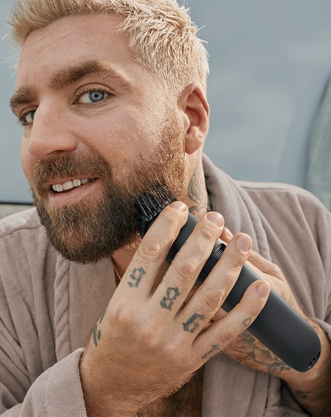 Buy Philips Series 3000 Waterproof Beard Trimmer - BeardSense Tech - 40 ...